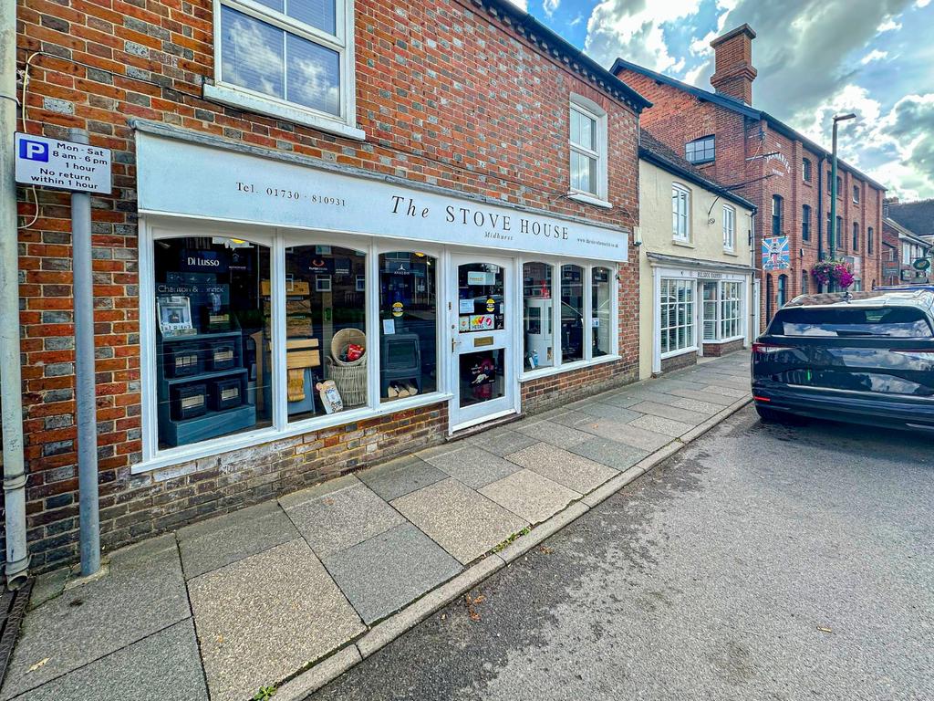 Bepton Road, Midhurst, West Sussex, GU29 Retail property (high street ...