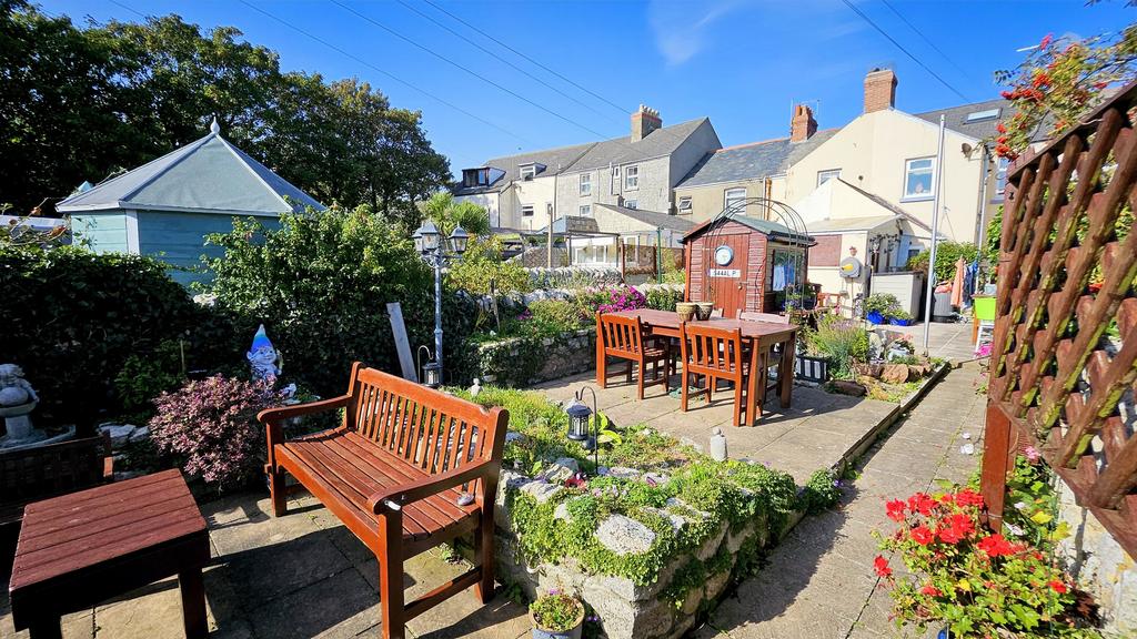Reforne, Portland, Dorset 3 bed terraced house - £245,000