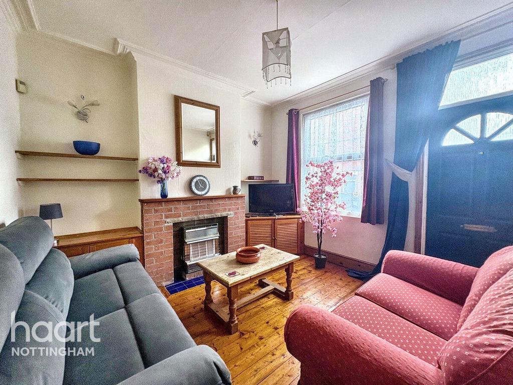 Russell Road, Nottingham 2 bed terraced house - £160,000