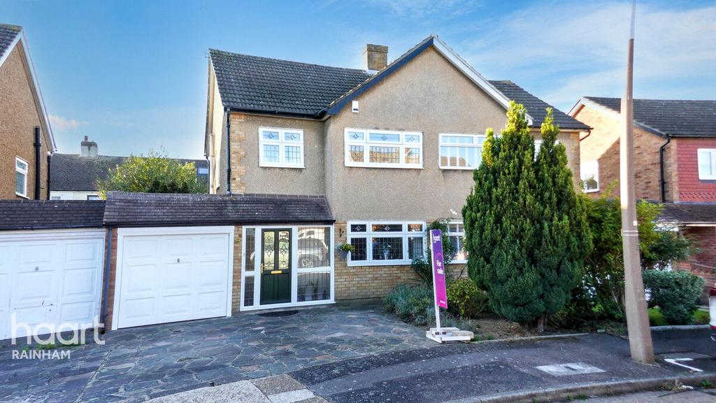 Lakeside, Rainham, RM13 9SN 3 bed semi-detached house for sale - £425,000