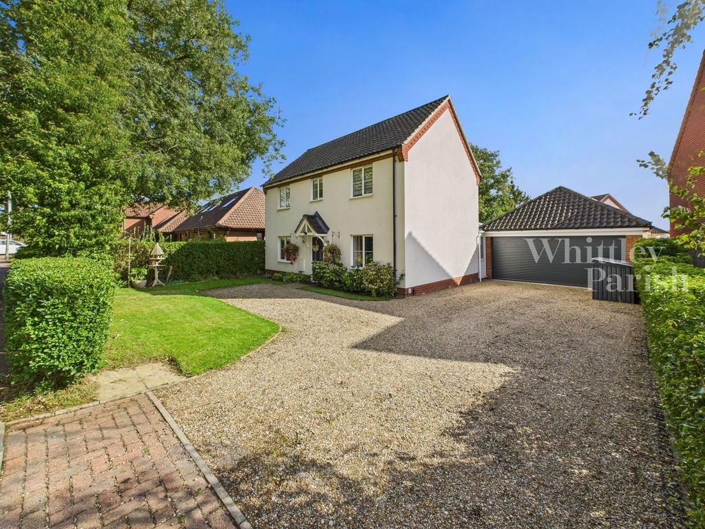 Roydon Road, Diss 4 bed detached house for sale - £450,000