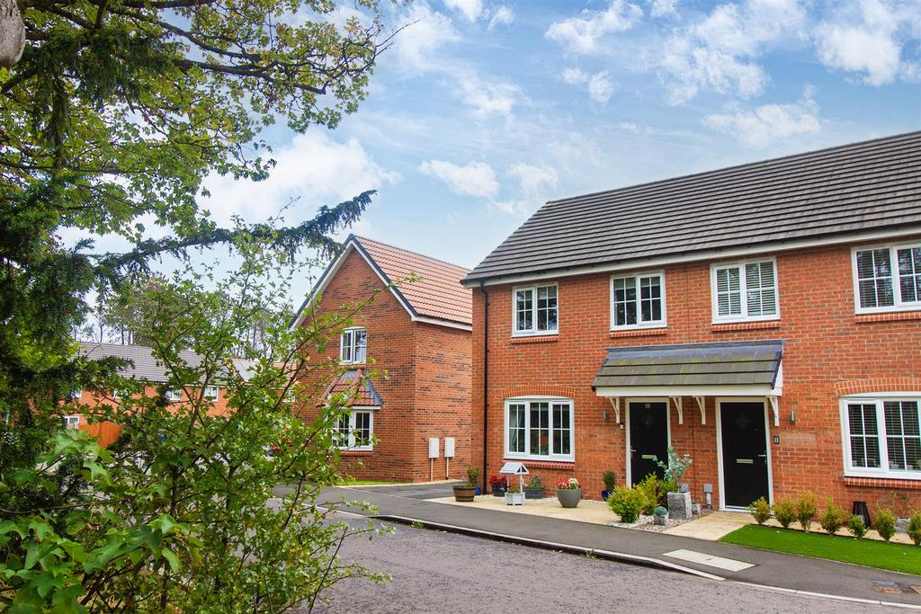 Ashley Gardens, Morpeth NE61 3 bed semi-detached house - £229,950