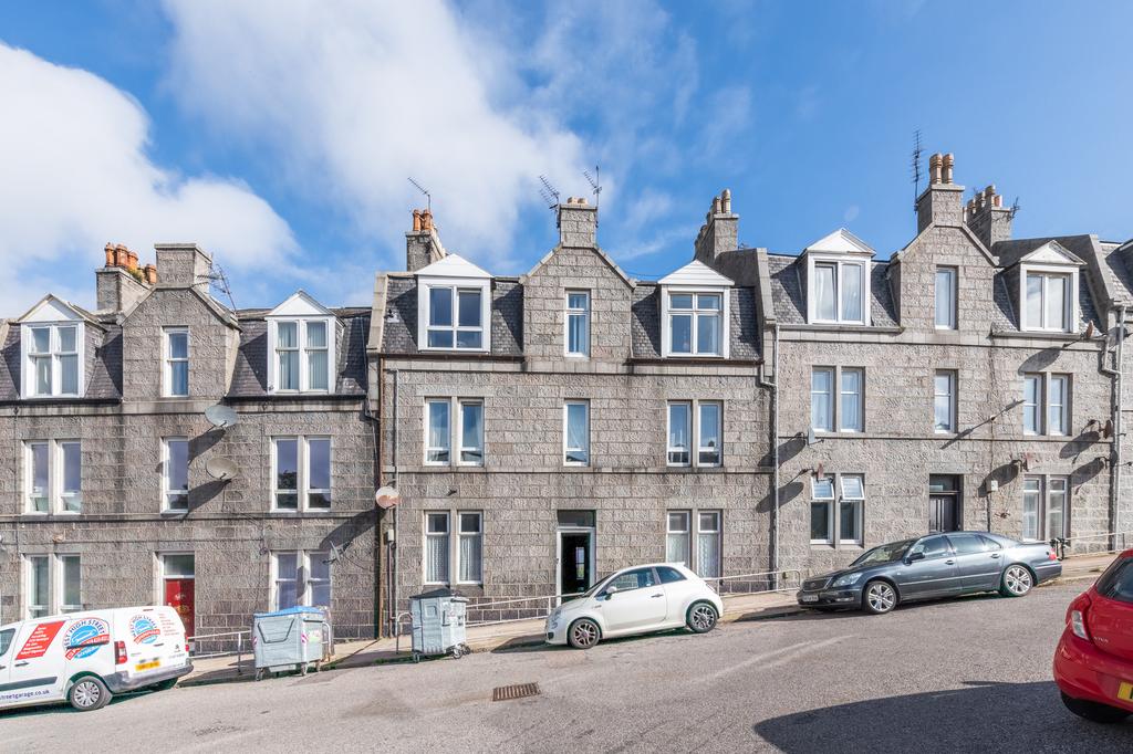 Glenbervie Road, Aberdeen AB11 1 bed flat for sale - £45,000