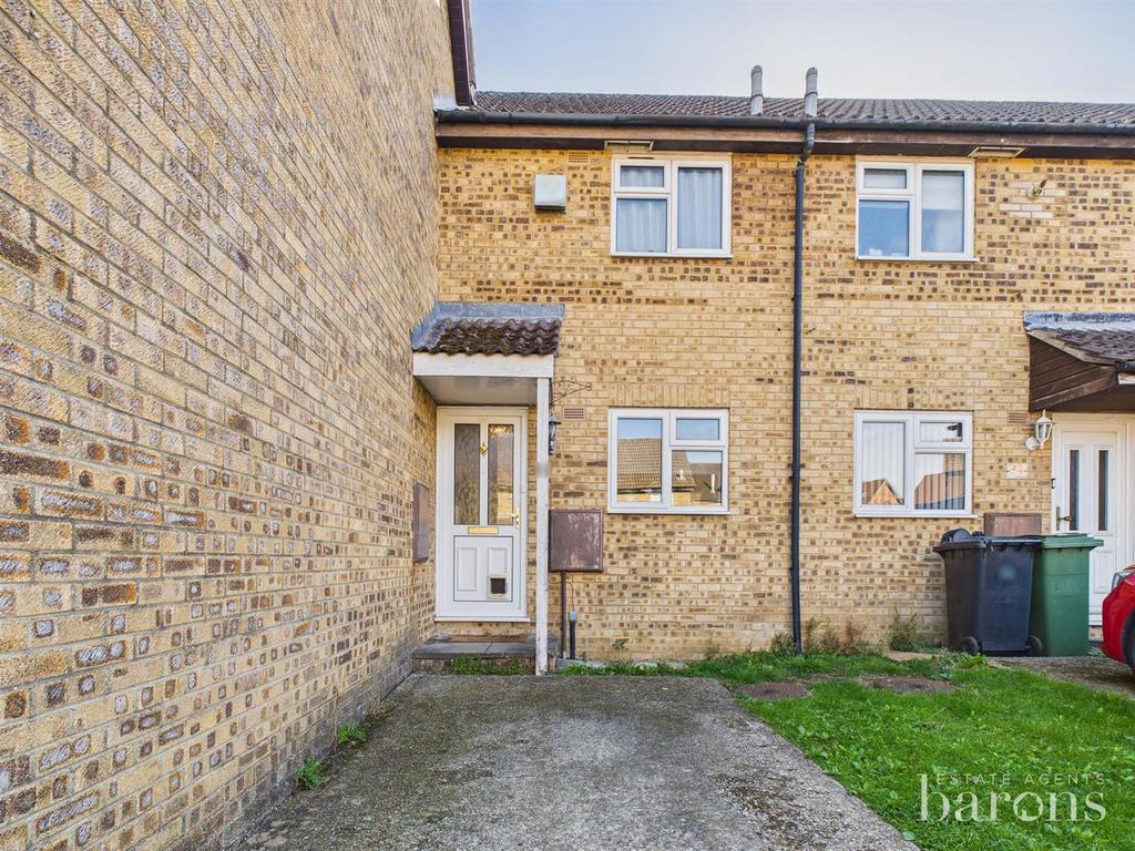 Paterson Close, Basingstoke RG22 1 bed terraced house - £220,000