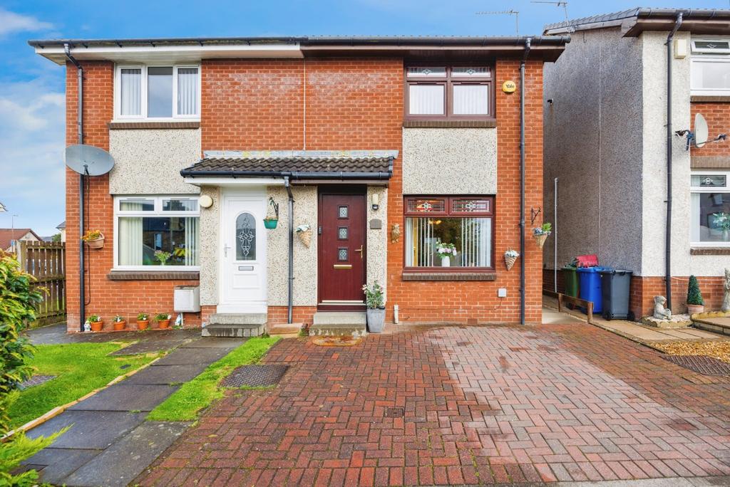 Farrier Court, Bathgate EH47 2 bed semi-detached house for sale - £145,000