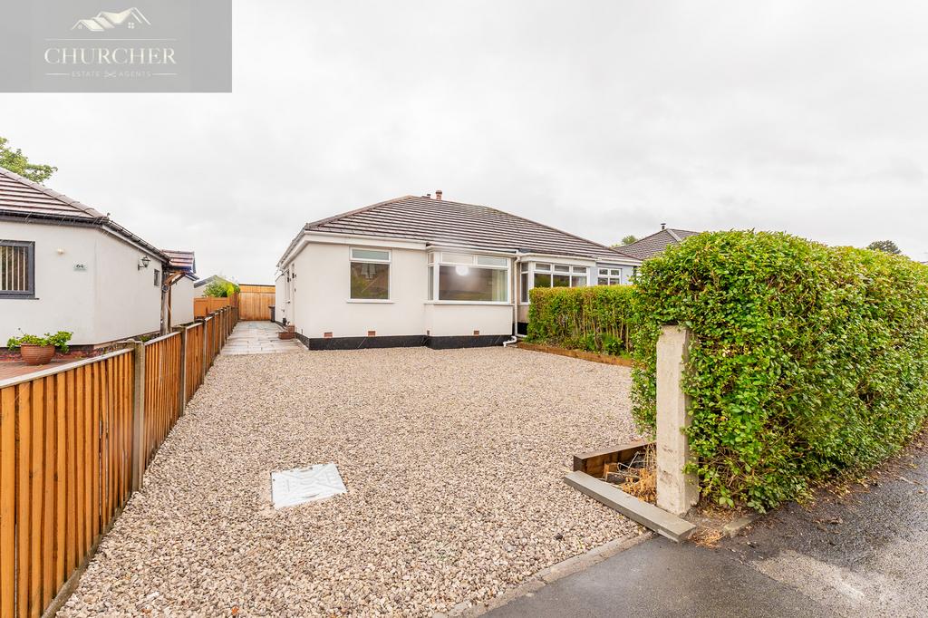 Burscough, Ormskirk L40 3 bed semi-detached bungalow for sale - £250,000