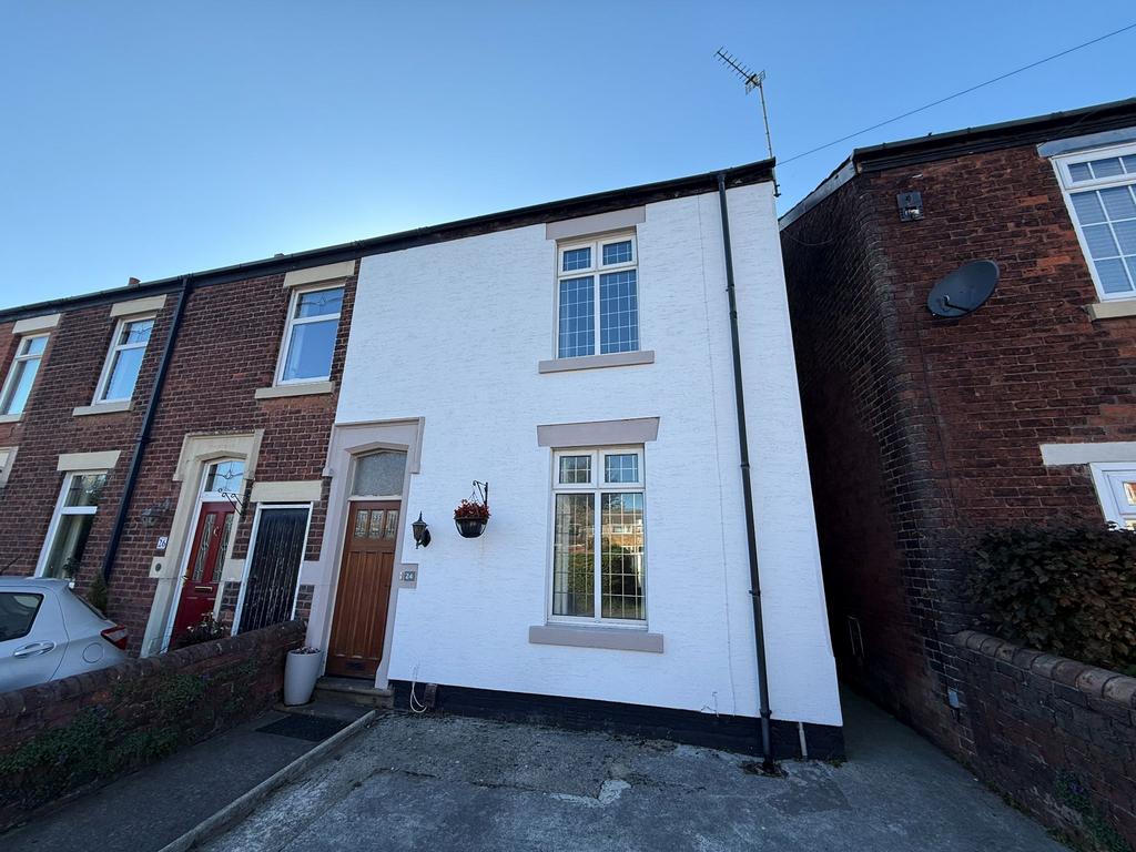 Clitheroes Lane, Freckleton, PR4 3 bed end of terrace house for sale ...
