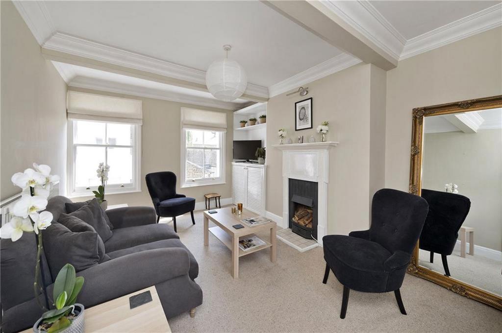Justice Walk, London SW3 1 bed flat - £2,578 pcm (£595 pw)