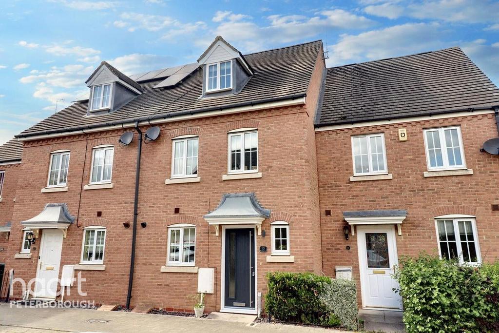 Fleming Court, Peterborough 3 bed terraced house - £260,000