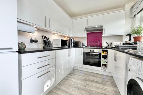 Houses for sale in Linwood | OnTheMarket