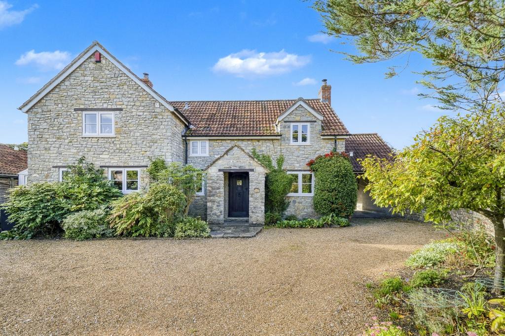 Village between Wells & Glastonbury 4 bed detached house - £750,000