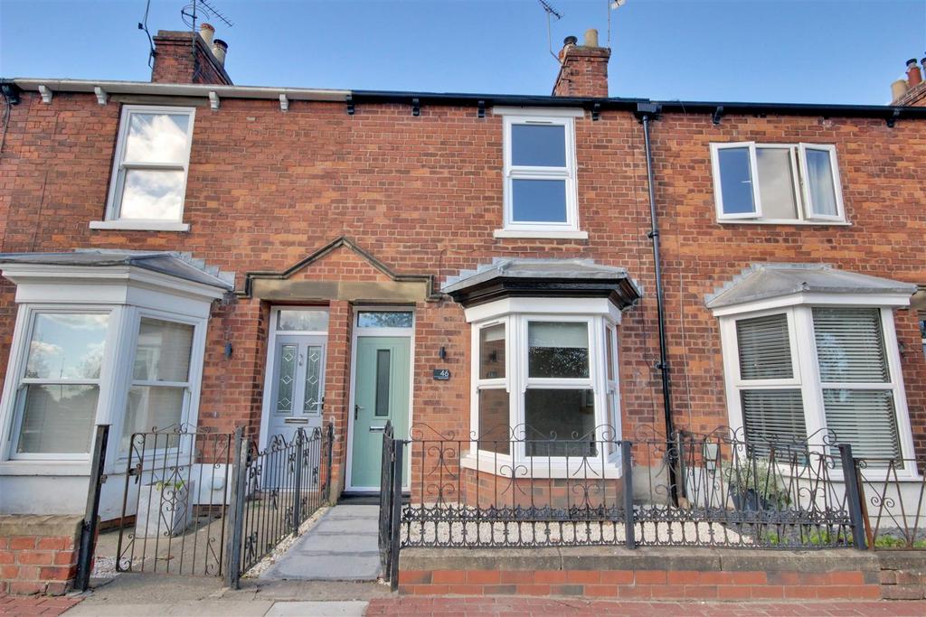 Queensgate, Beverley 3 bed terraced house - £274,950