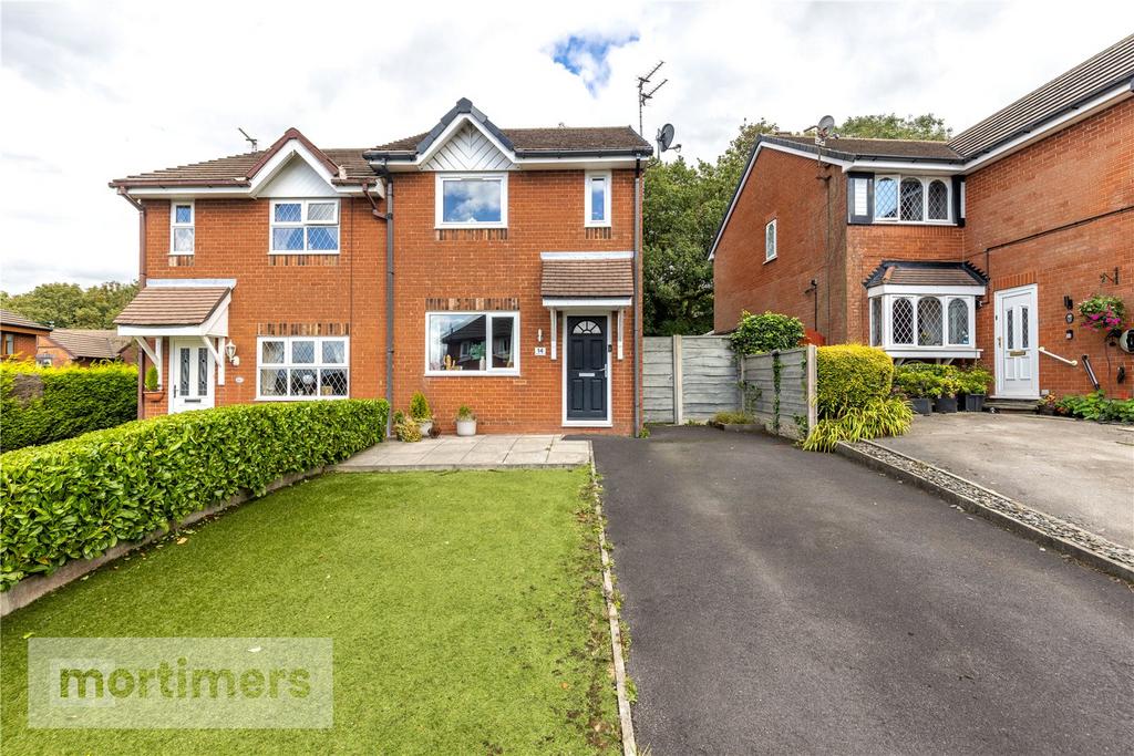 Winterley Drive, Accrington... 3 bed semi-detached house - £195,000