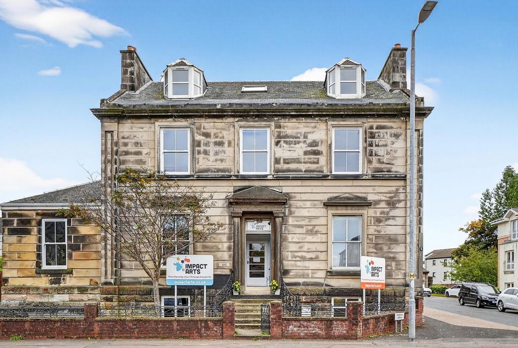 58 Bank Street Irvine Ka12 0lp 4 Bed Maisonette For Sale £150 000