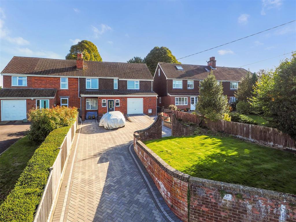 Waltham Road, Overton, Basingstoke 3 bed semi-detached house - £625,000
