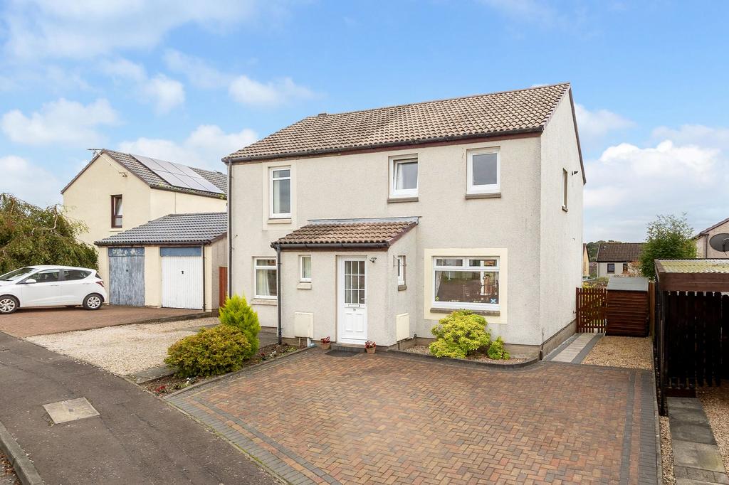Kingsfield, Linlithgow EH49 3 bed semi-detached house - £230,000