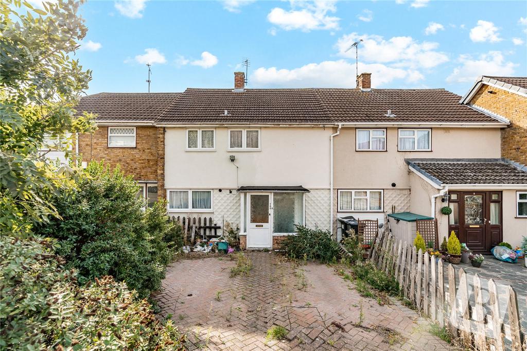 Nether Priors, Basildon, Essex, SS14 3 bed terraced house for sale - £ ...