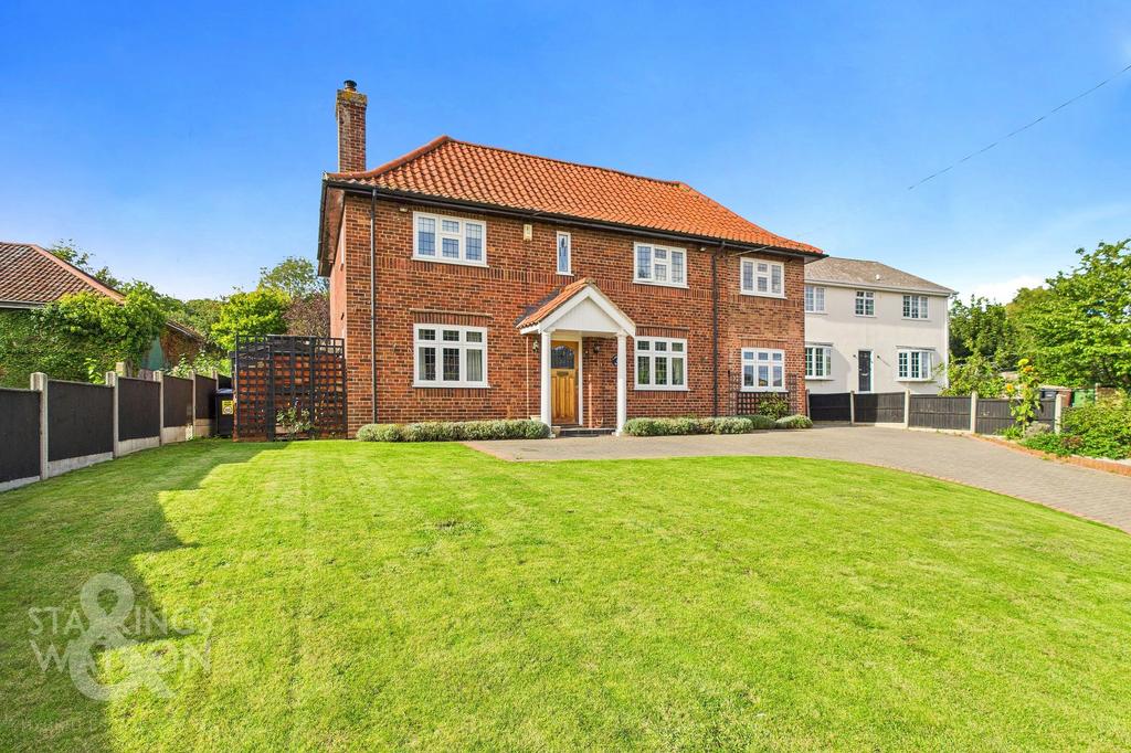 The Street, Brockdish, Diss 4 bed detached house for sale - £600,000
