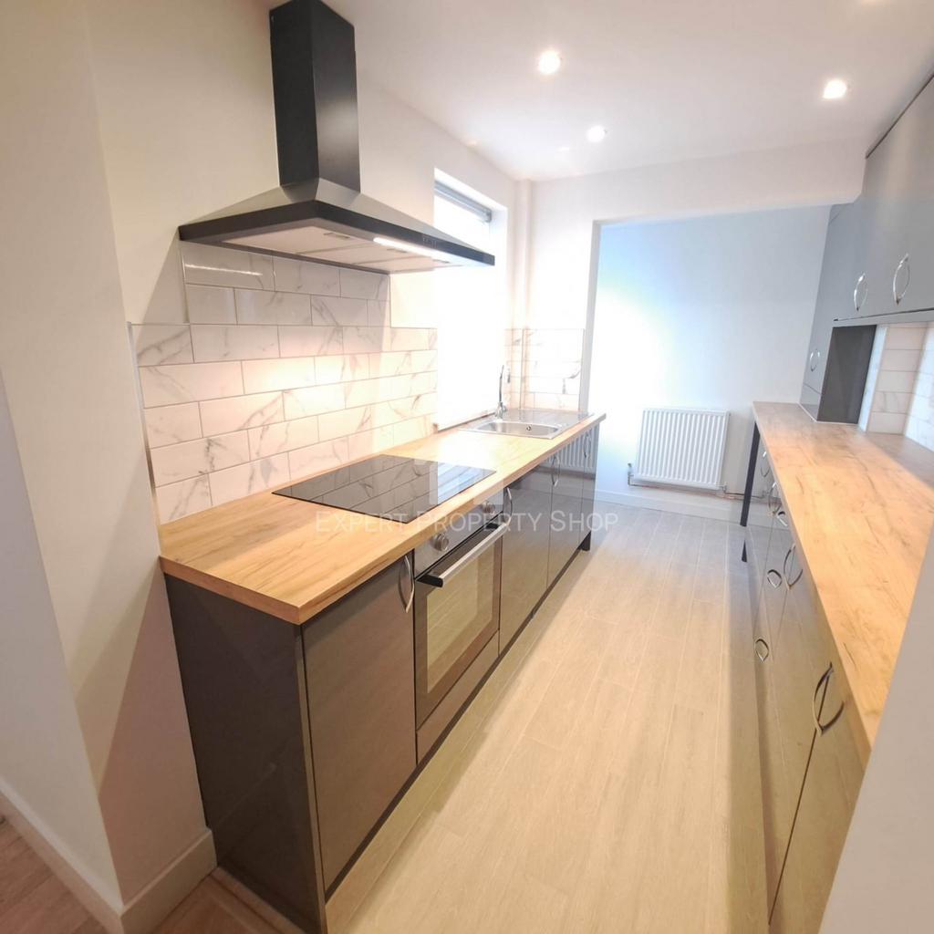 Gateford Road, Worksop, Nottinghamshire 3 bed house - £750 pcm (£173 pw)