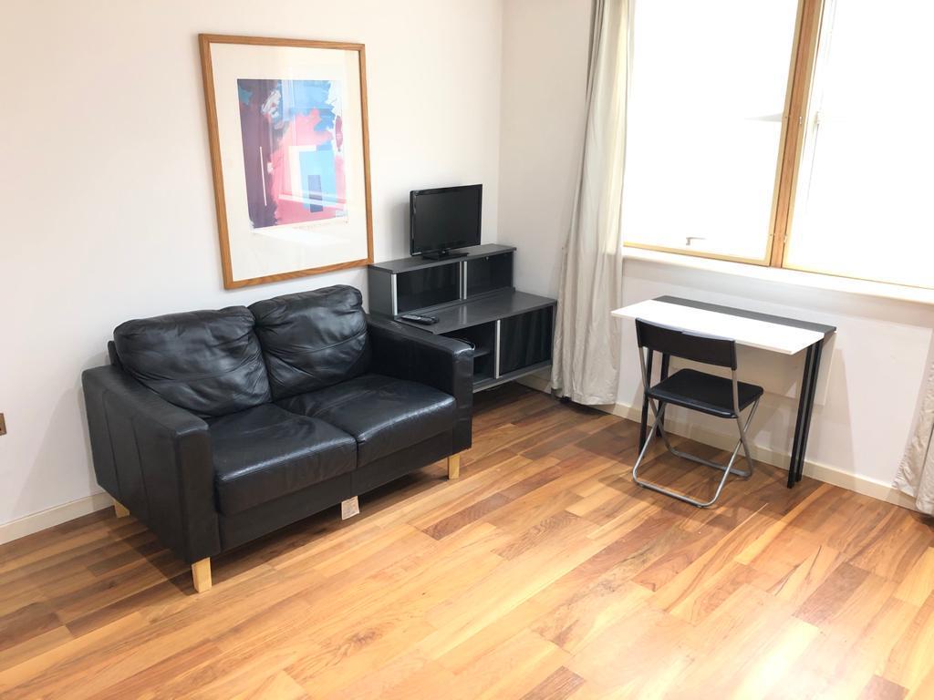 Capital Quarter, West Point... Studio - £750 pcm (£173 pw)