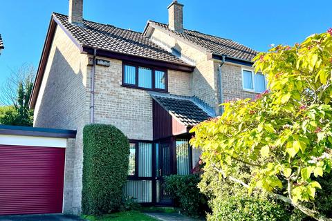 Houses for sale in Par | OnTheMarket