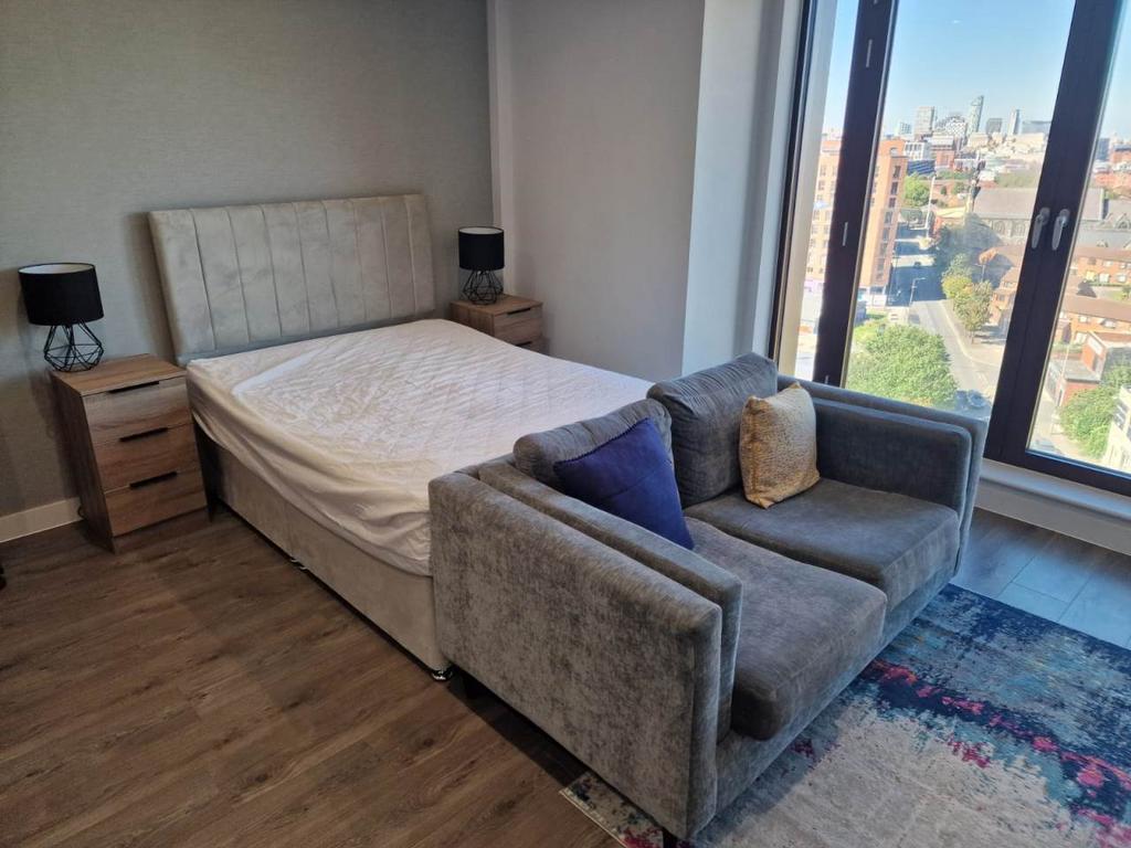 Parliament Square, 17 Greenland... Studio to rent - £700 pcm (£162 pw)