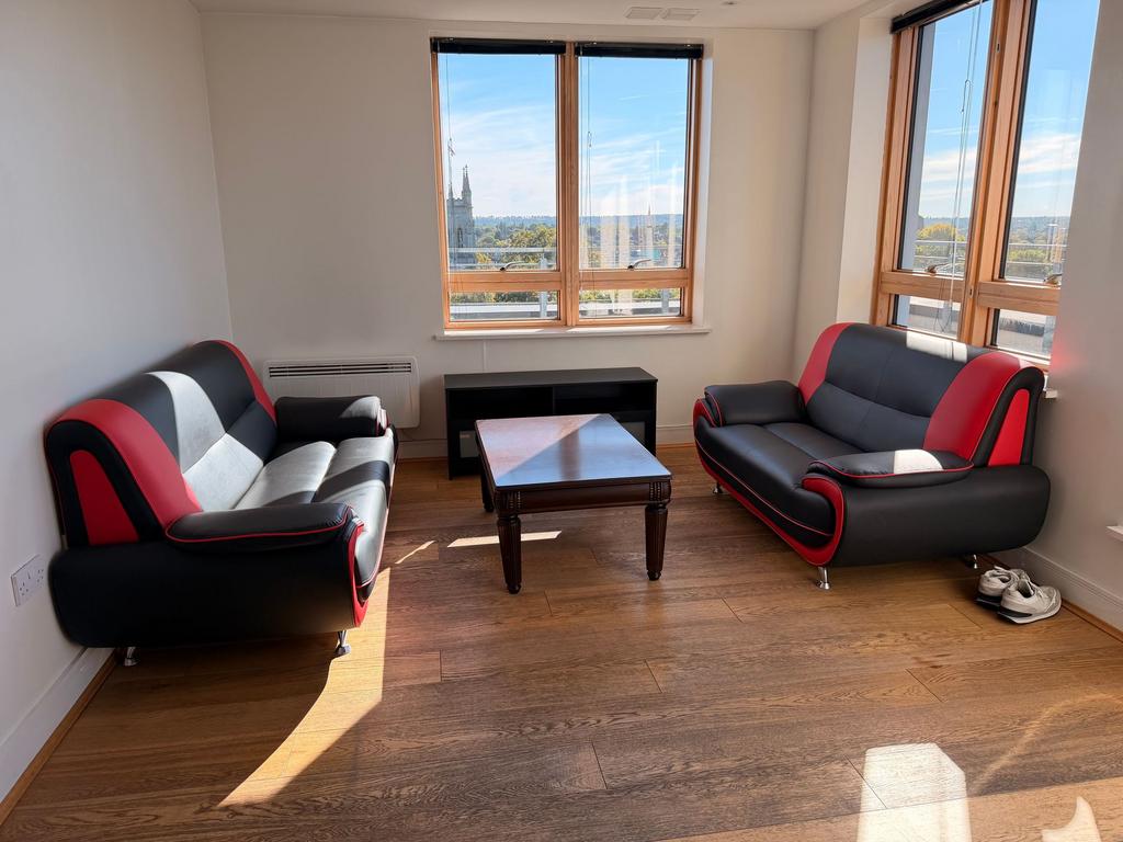 Albemarle Road, Lait House, BR3 2 bed flat - £2,000 pcm (£462 pw)