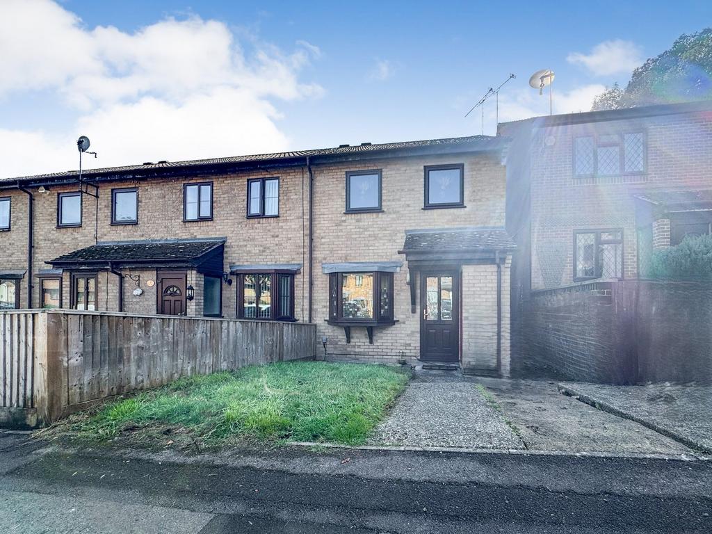 Stour Close, Tilehurst, Reading, RG30 3 bed end of terrace house for ...