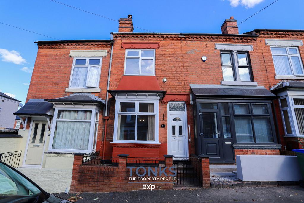 Rawlings Road, Smethwick B67 2 bed terraced house - £190,000