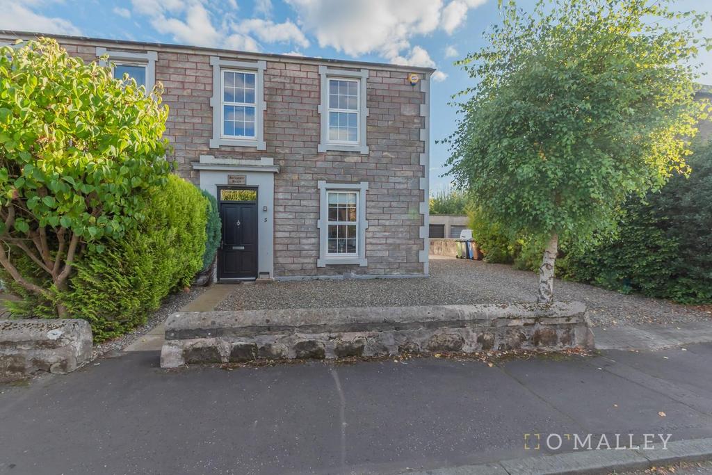 Kellie Place, Alloa 4 bed semi-detached house - £279,995