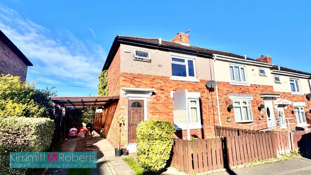 Morley Terrace, Houghton le Spring... 2 bed end of terrace house - £80,000