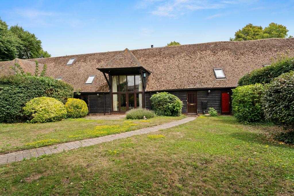 Hook Green Road, Southfleet, DA13 9NQ 4 bed barn conversion for sale ...