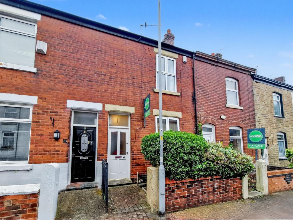 Robert Street, Prestwich, M25 2 bed terraced house - £1,100 pcm (£254 pw)