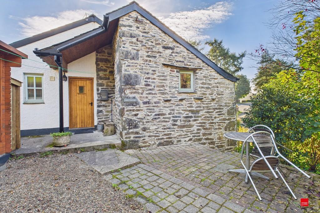 Ulverston LA12 1 bed cottage - £695 pcm (£160 pw)