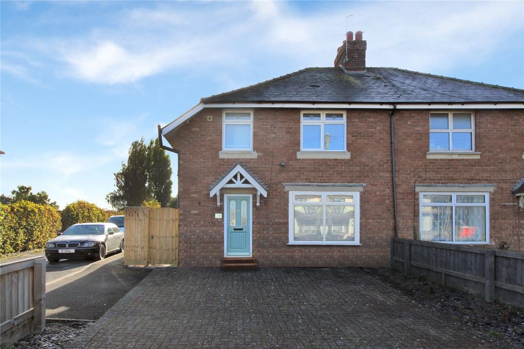 Kingsdown Road, Swindon, Wiltshire, SN2 3 bed semi-detached house - £ ...