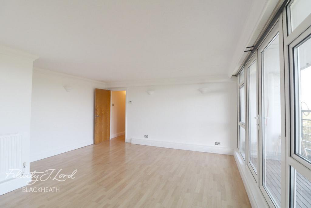 Master Gunner Place, LONDON 3 bed apartment - £1,850 pcm (£427 pw)