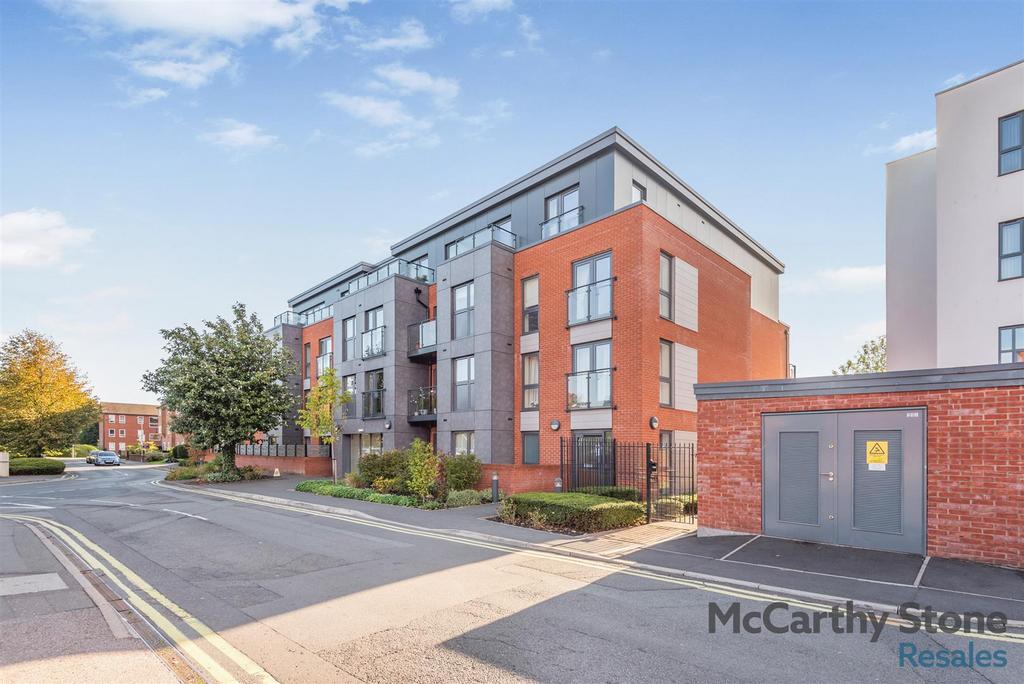 Scott Place, Cross keys, Lichfield... 2 bed apartment - £335,000