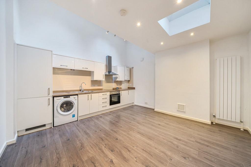 Alma Grove, London, SE1 2 bed flat - £1,950 pcm (£450 pw)