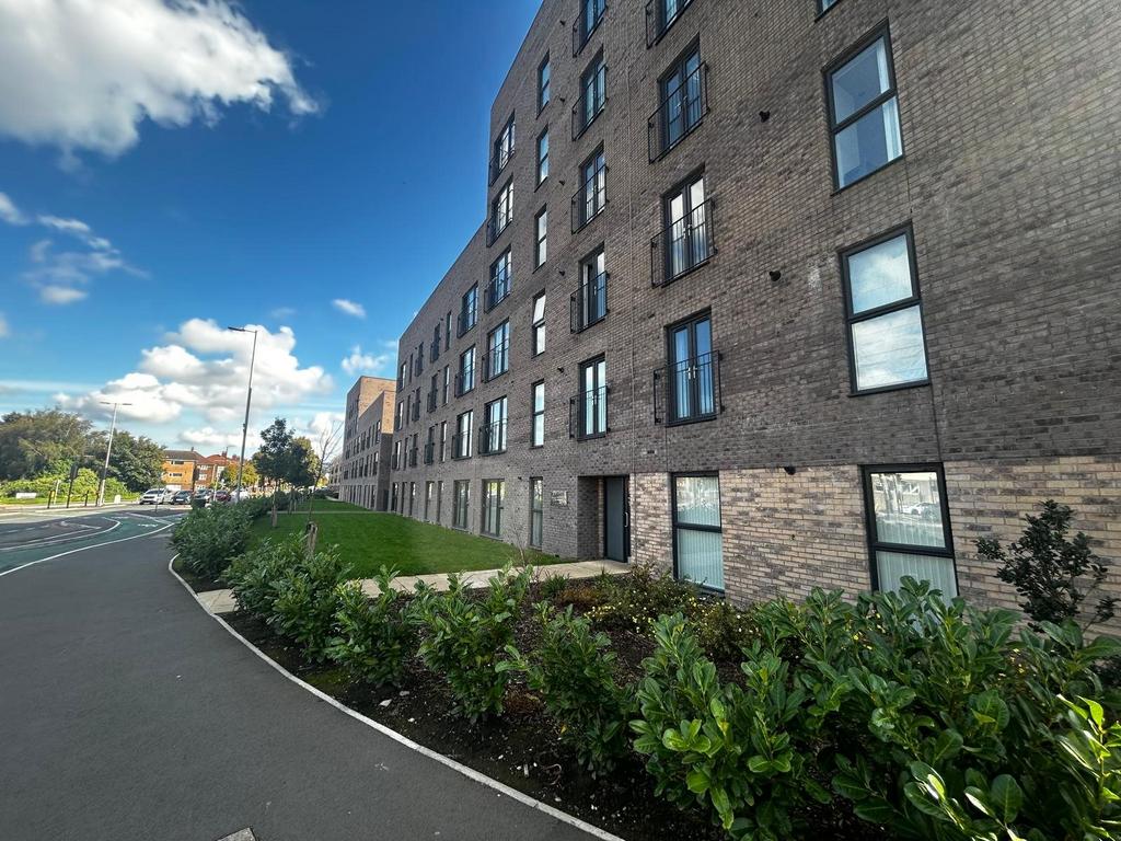 Libertas House, Talbot Road... 2 bed apartment - £1,350 pcm (£312 pw)