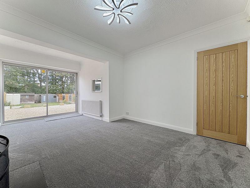 Old Park Road, Dudley, DY1 3NE 3 bed detached house for sale - £275,000