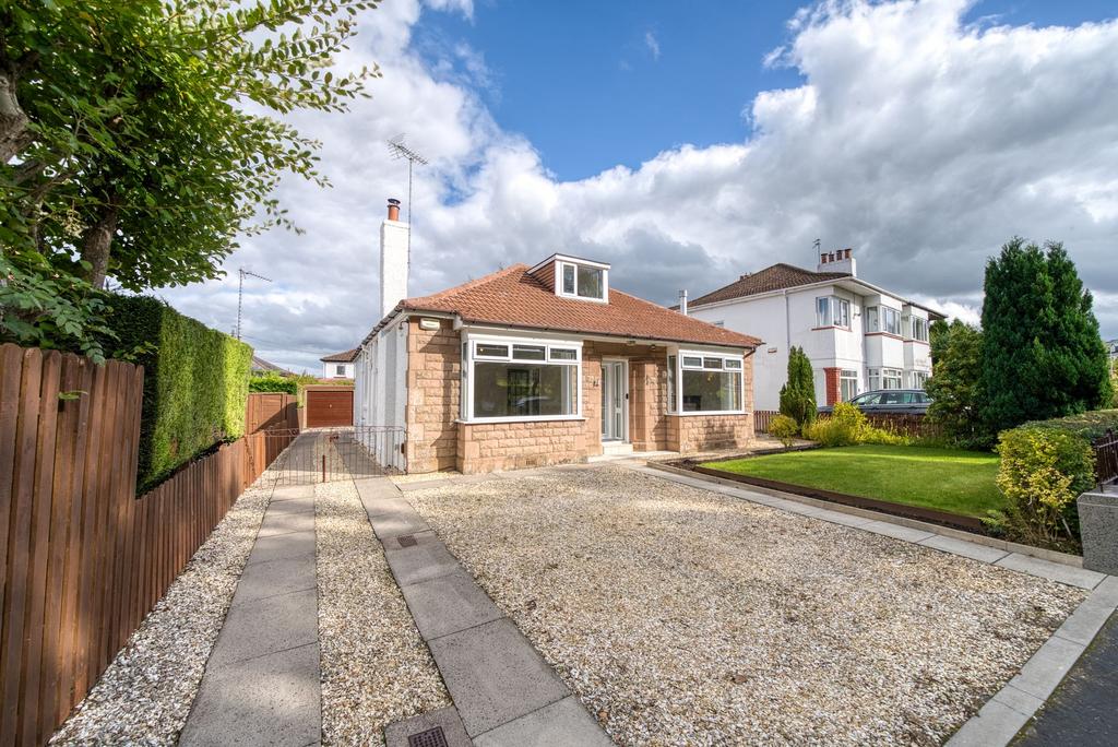 Seres Road, Clarkston, G76 3 bed detached bungalow - £395,000