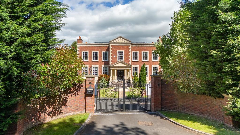 Runnymede Road, Darras Hall NE20 6 bed detached house - £12,000 pcm (£ ...