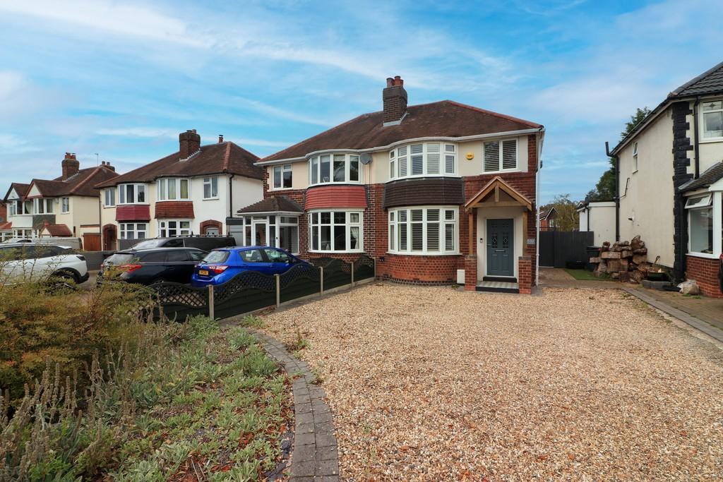 Watling Street, Two Gates, Tamworth 3 bed semi-detached house - £1,300 ...