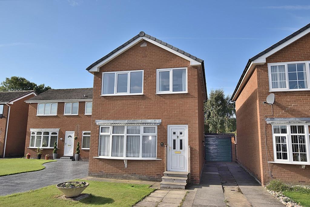Ash Croft, Catterick 3 bed detached house - £230,000