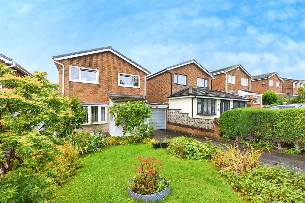 Hebden Avenue, Cumbria CA2 3 bed link detached house - £220,000
