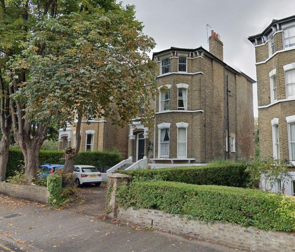 Manor Park Lewisham SE13 2 bed flat - £1,750 pcm (£404 pw)