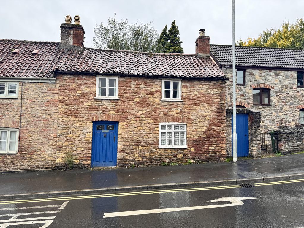 67 Portway, Wells, Somerset BA5 2BQ 2 bed cottage for sale - £150,000