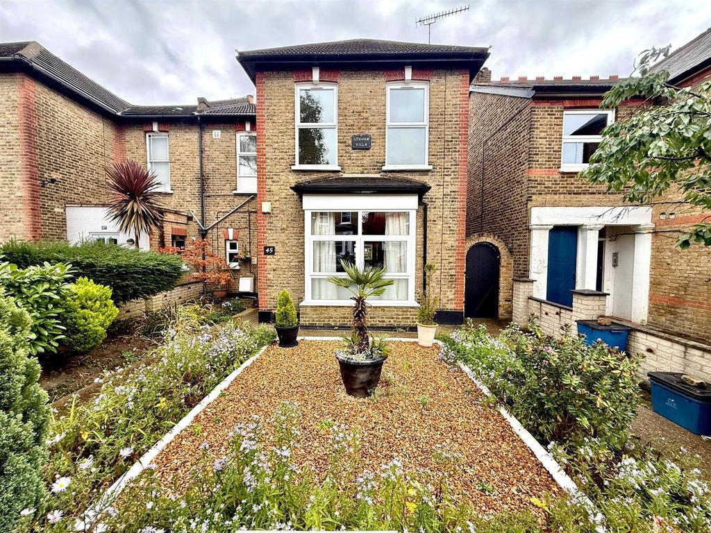 Cleveland Road, London 2 bed apartment - £2,150 pcm (£496 pw)