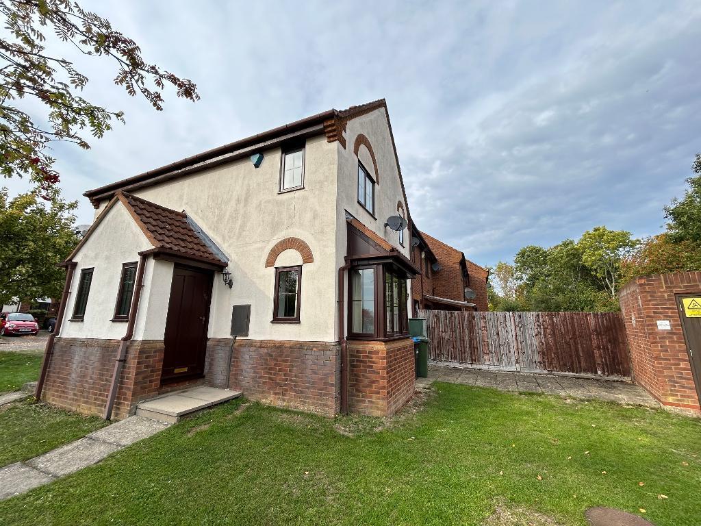 Emerson Valley, Milton Keynes MK4 1 bed cluster house - £179,995