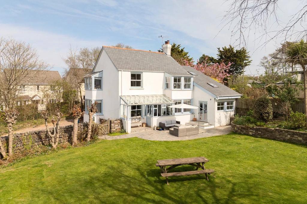 Georgeham, Braunton, Devon, EX33 5 bed detached house - £1,750 pcm (£ ...